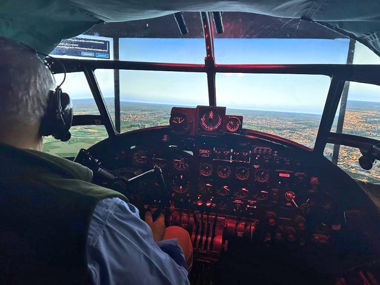 Lancaster Flight Simulator - Lancaster Flight UK